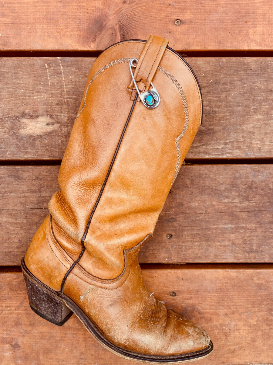 Turquoise Safety Pin – Station 19 Designs